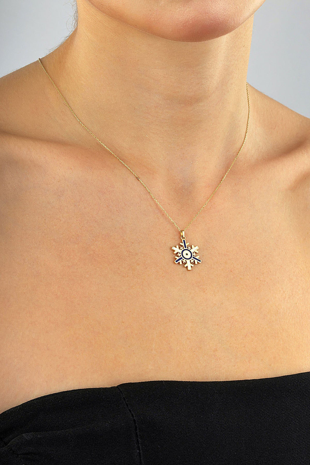 14 Ayar Siyah Beyaz Mineli Altın Kolye – Pırlant